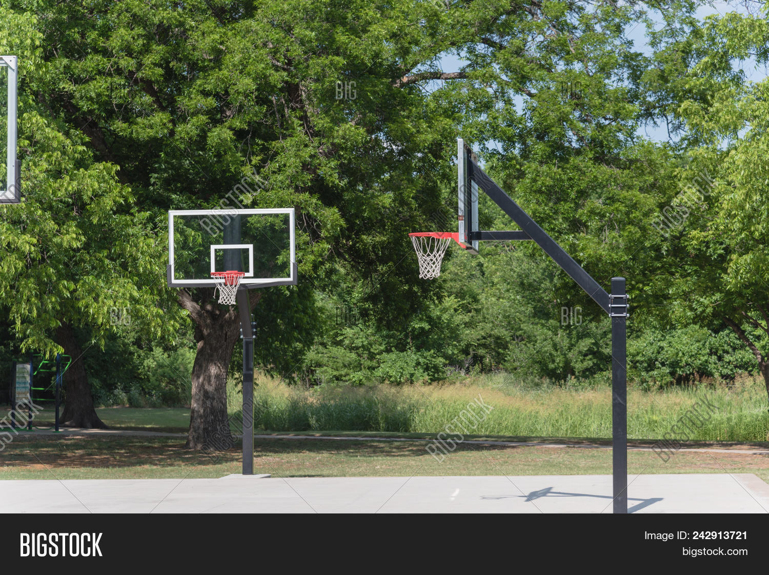 Basketball Playground Image & Photo (Free Trial) | Bigstock