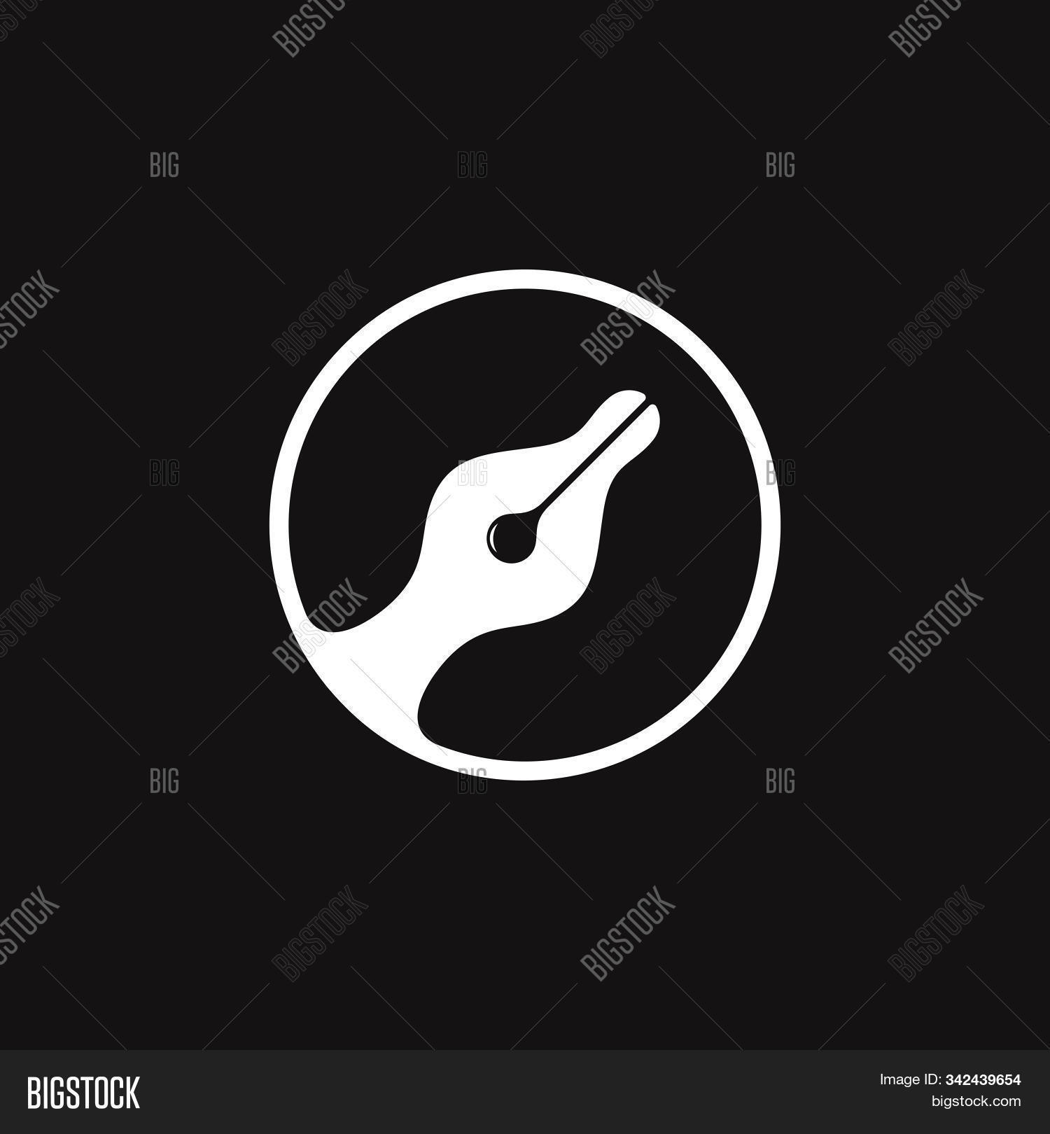 Pen Ink Circle Curves Vector & Photo (Free Trial) | Bigstock