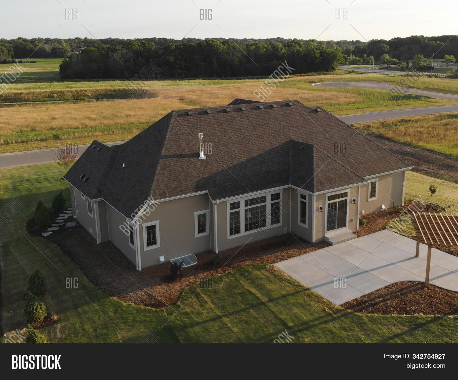New Home Construction Image & Photo (Free Trial) | Bigstock