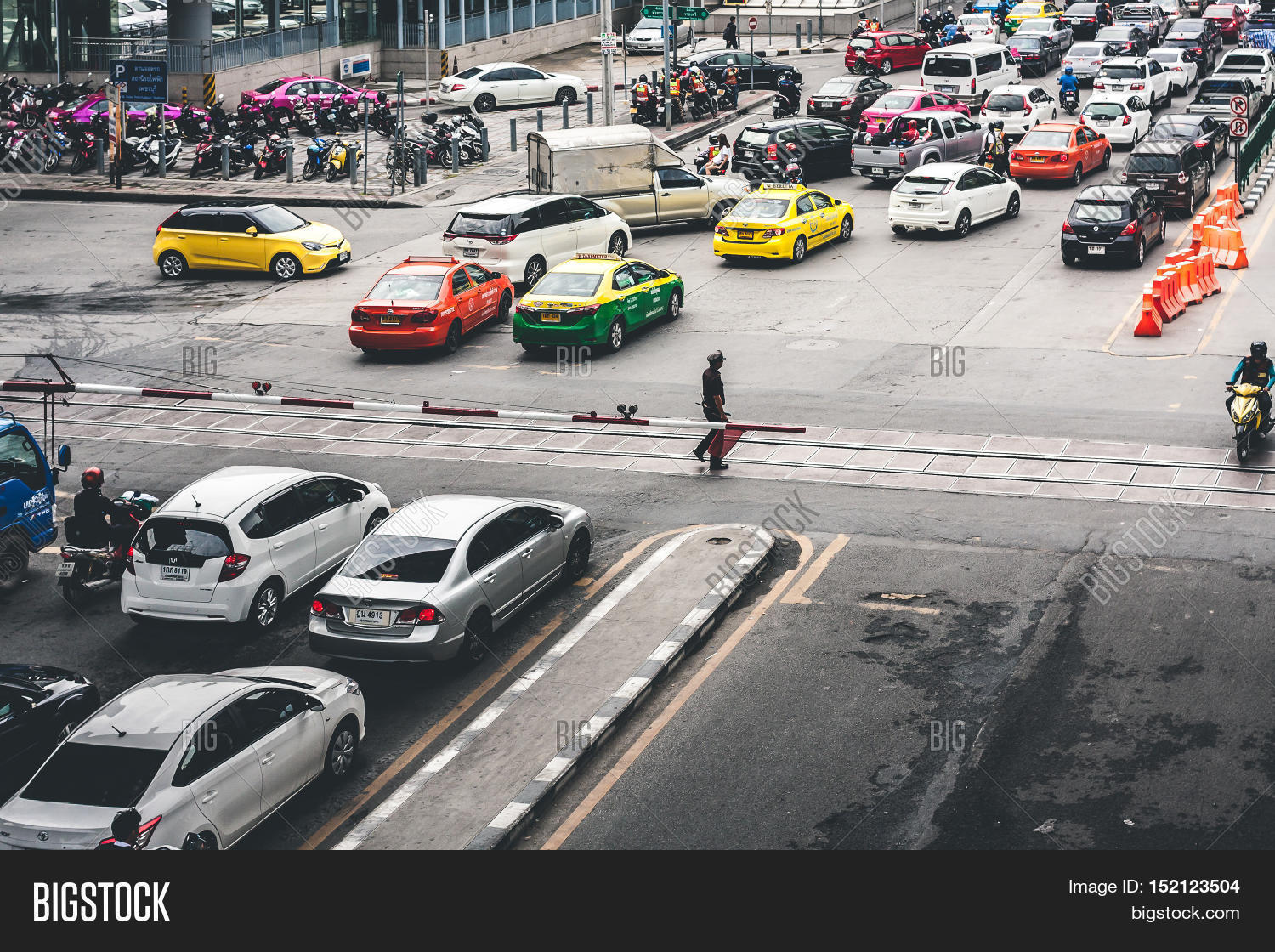 Rush Hour Cars Generic Image & Photo (Free Trial) | Bigstock