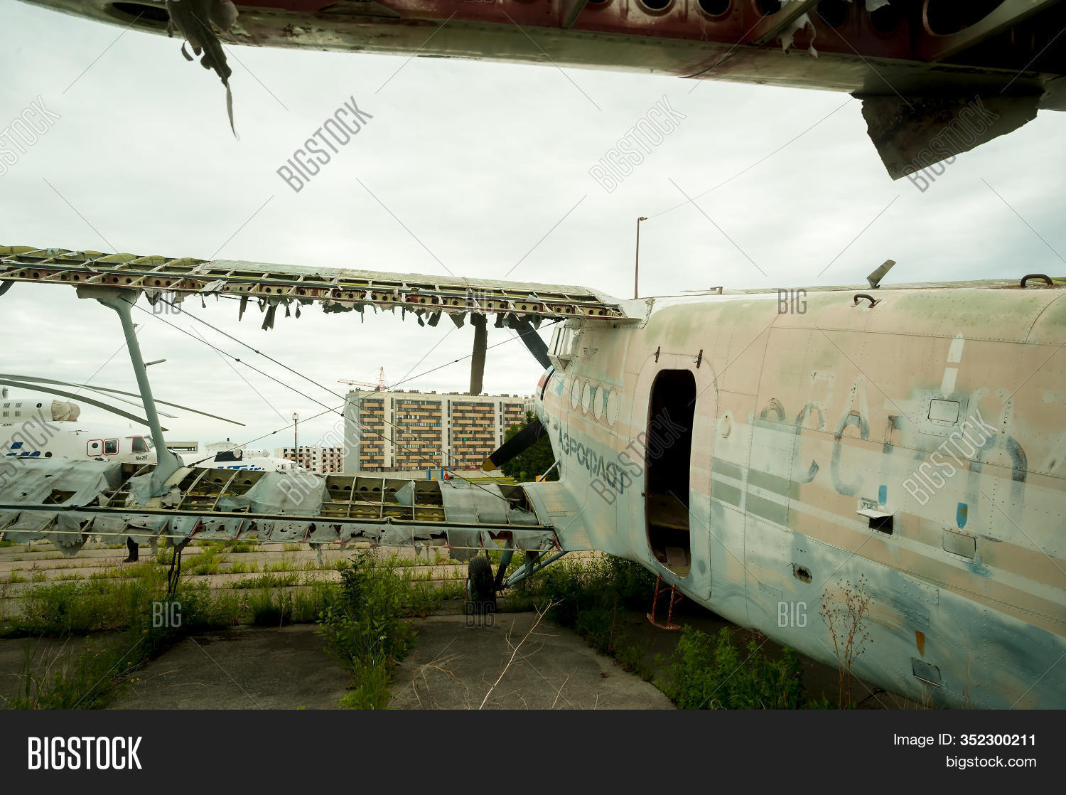 Airplane Wreck Old Image & Photo (Free Trial) | Bigstock