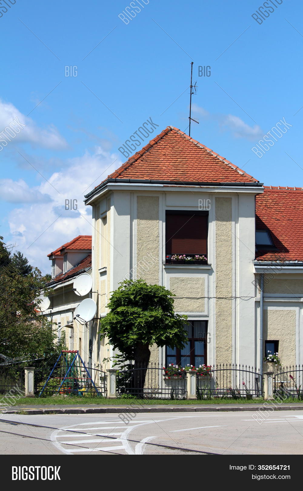 Renovated Attached Image & Photo (Free Trial) | Bigstock