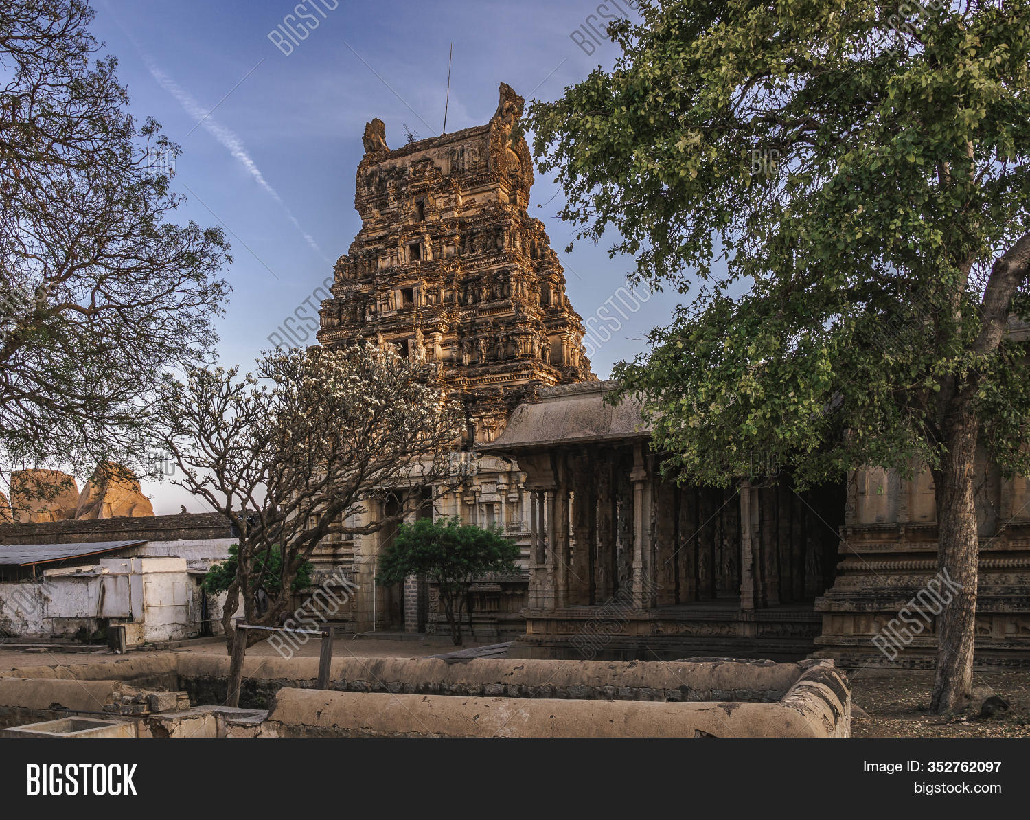 Vijayanagara Ruins Image & Photo (Free Trial) | Bigstock