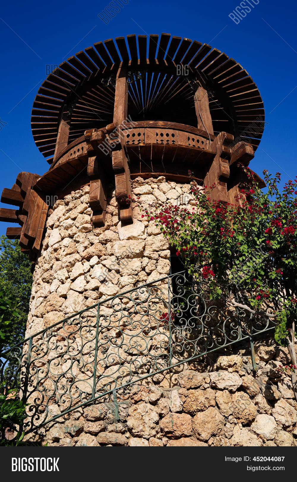 Old Ancient Stone Image & Photo (Free Trial) | Bigstock