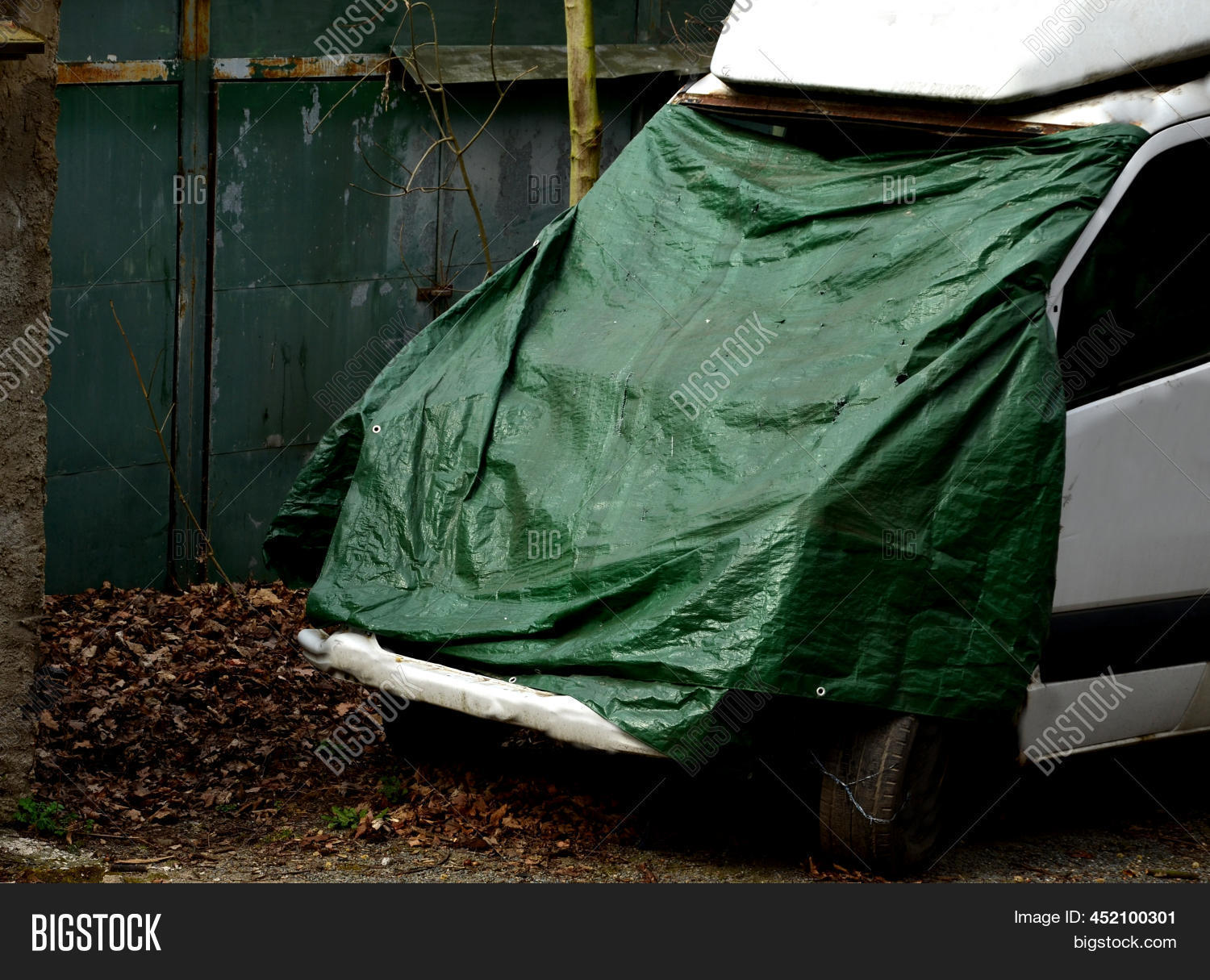 Van Damaged By Frontal Image & Photo (Free Trial) | Bigstock