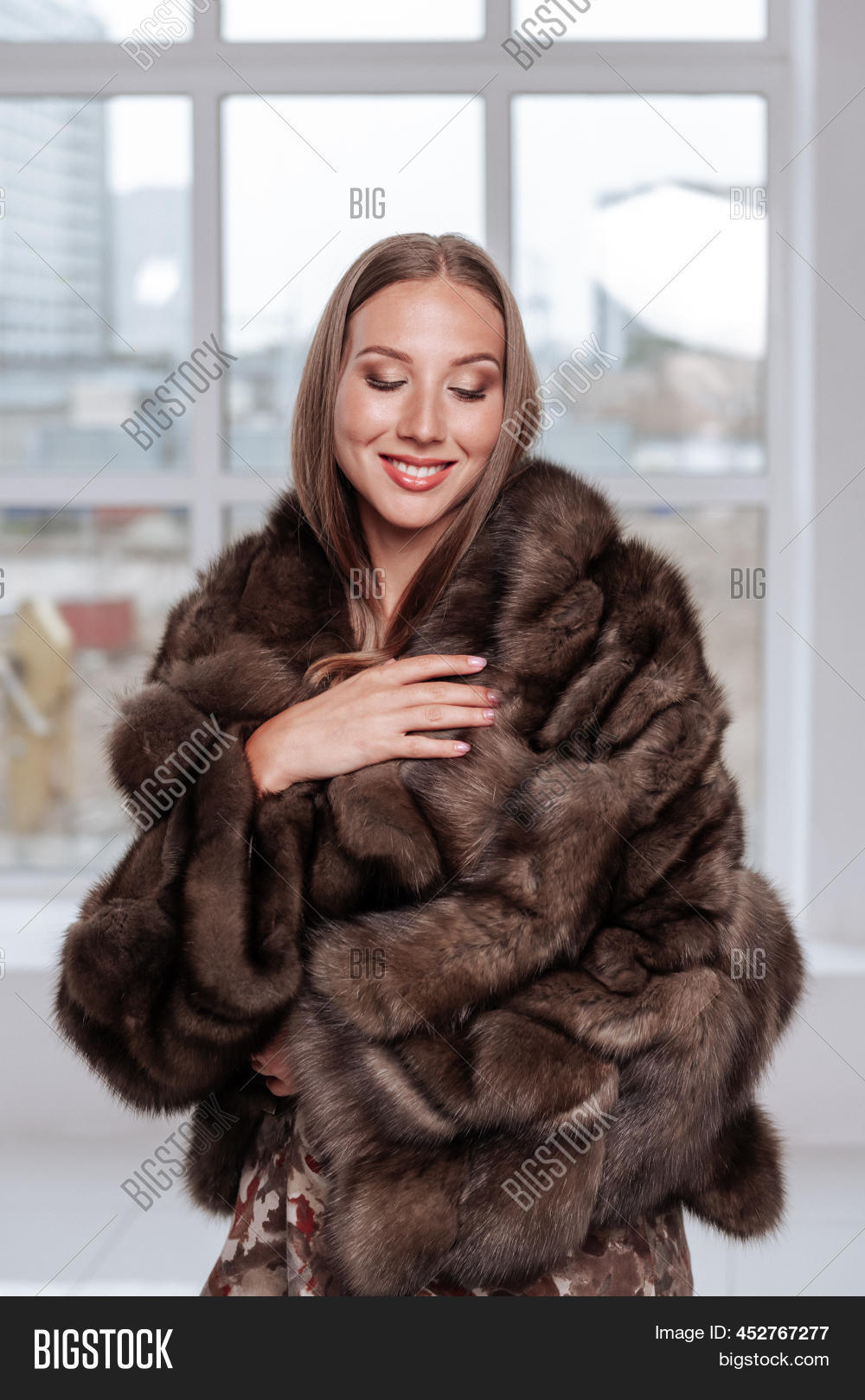 Beautiful Woman Image & Photo (Free Trial) | Bigstock