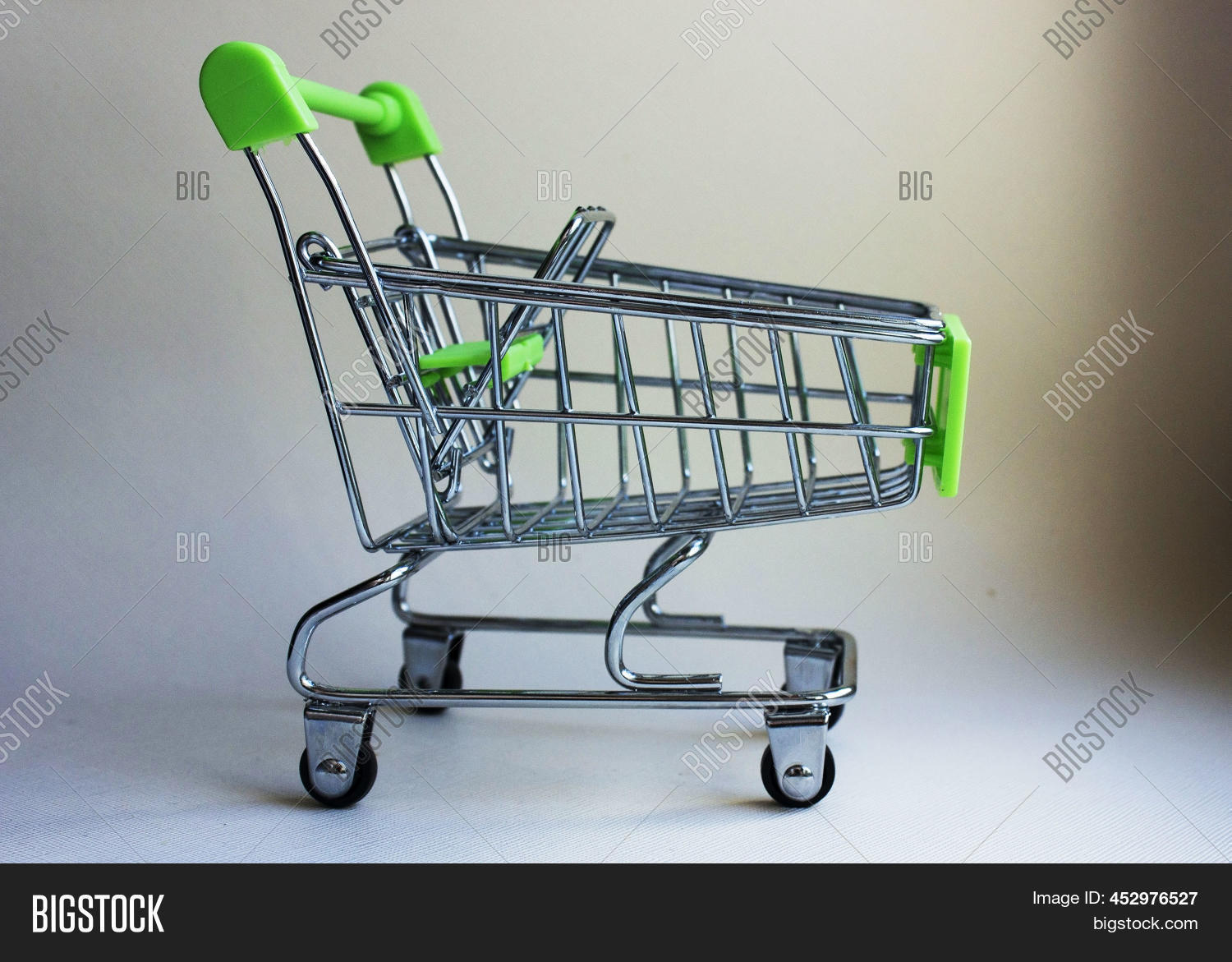 Miniature Trolley Image & Photo (Free Trial) | Bigstock