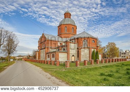 Old New Buildings Image & Photo (Free Trial) | Bigstock