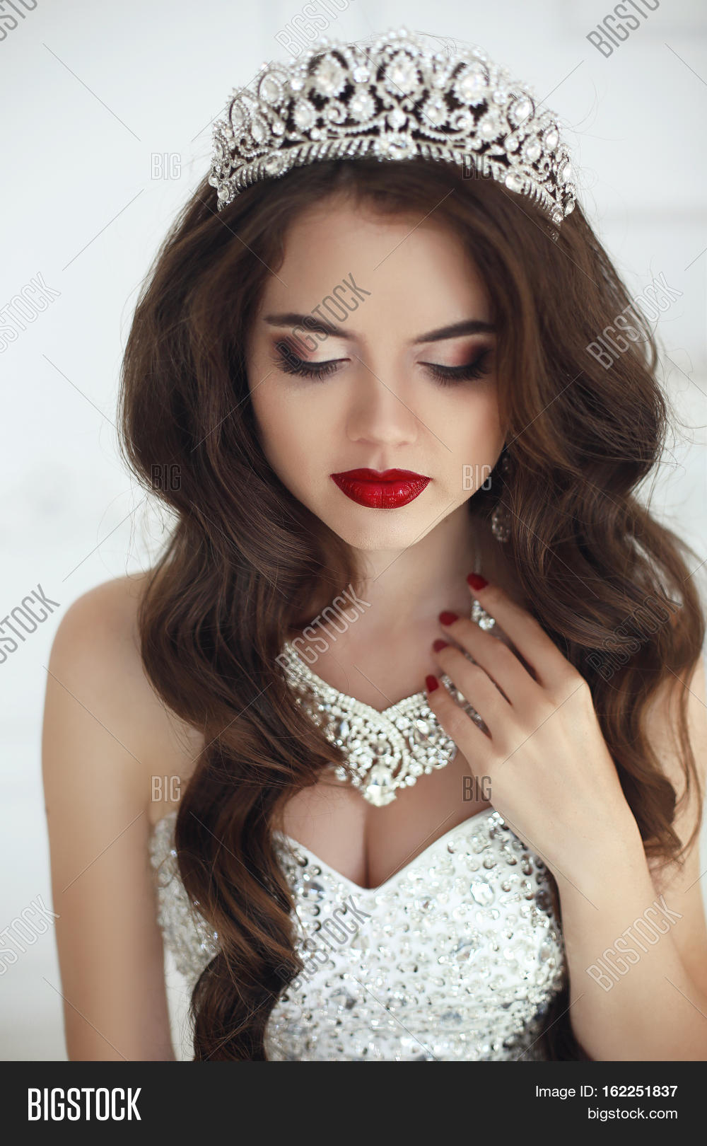 Beautiful Bride Image & Photo (Free Trial) | Bigstock