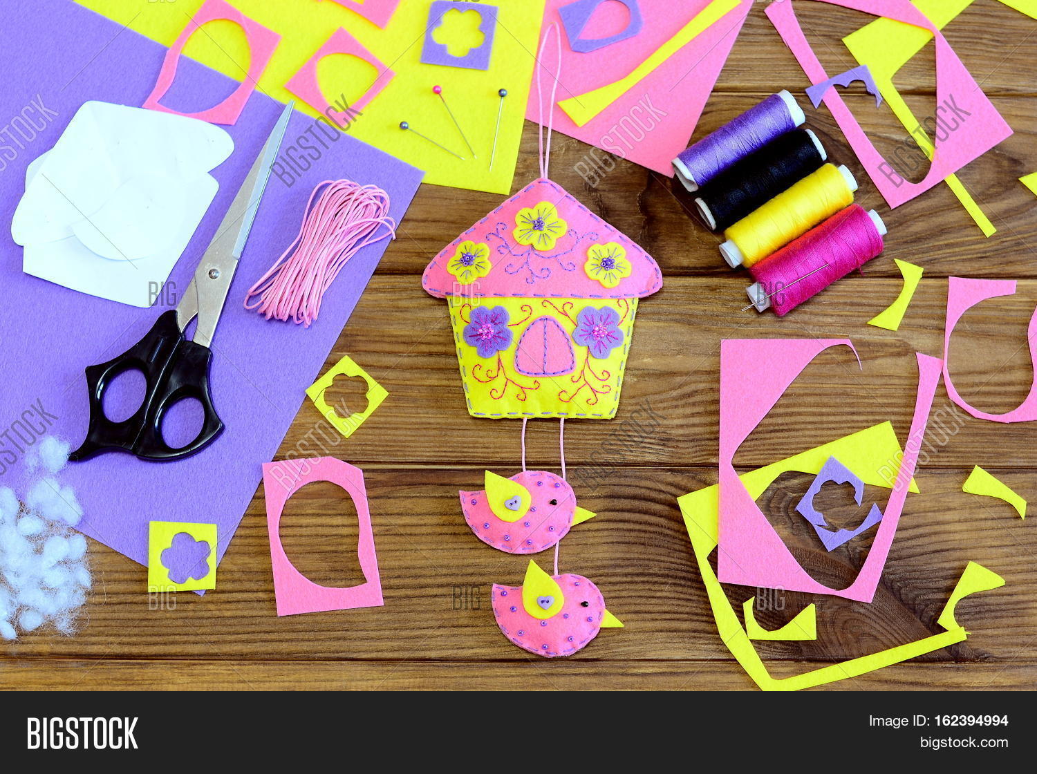 Bright Wall Decor Image & Photo (Free Trial) | Bigstock