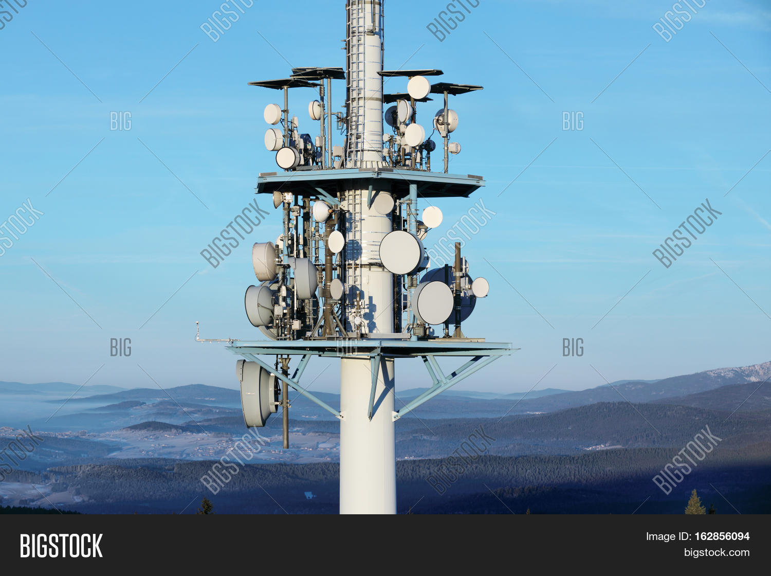 Telecommunication Mast Image & Photo (Free Trial) | Bigstock
