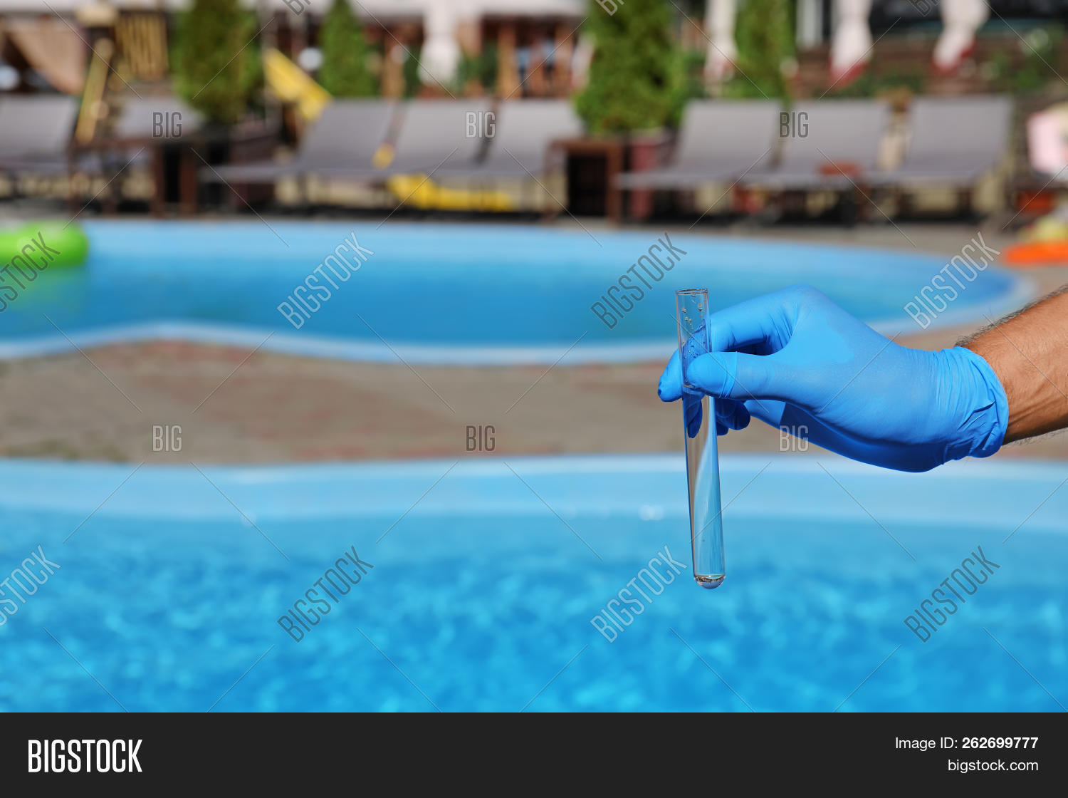 Man Holding Test Tube Image & Photo (Free Trial) | Bigstock