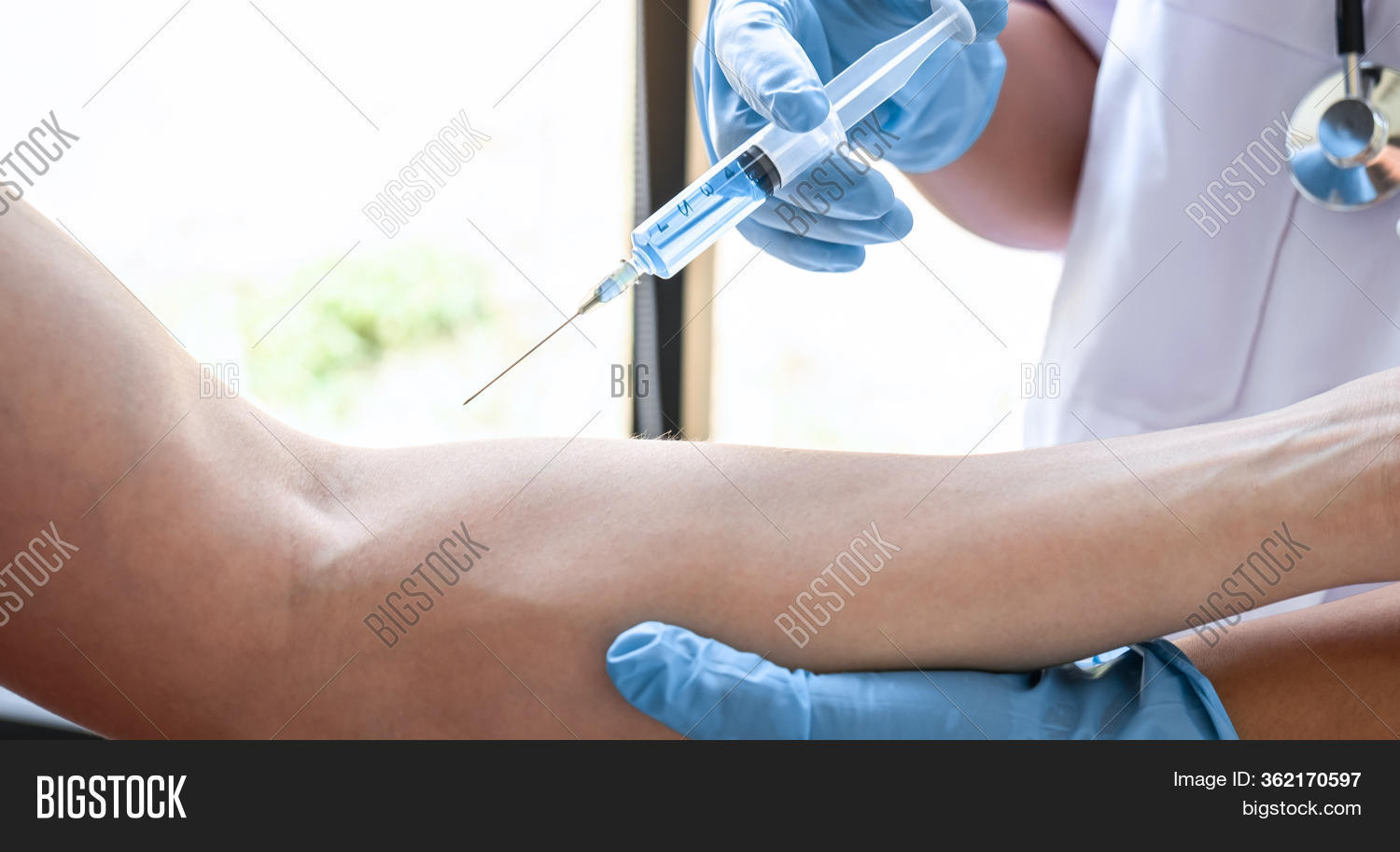 Doctor Making Image & Photo (Free Trial) | Bigstock