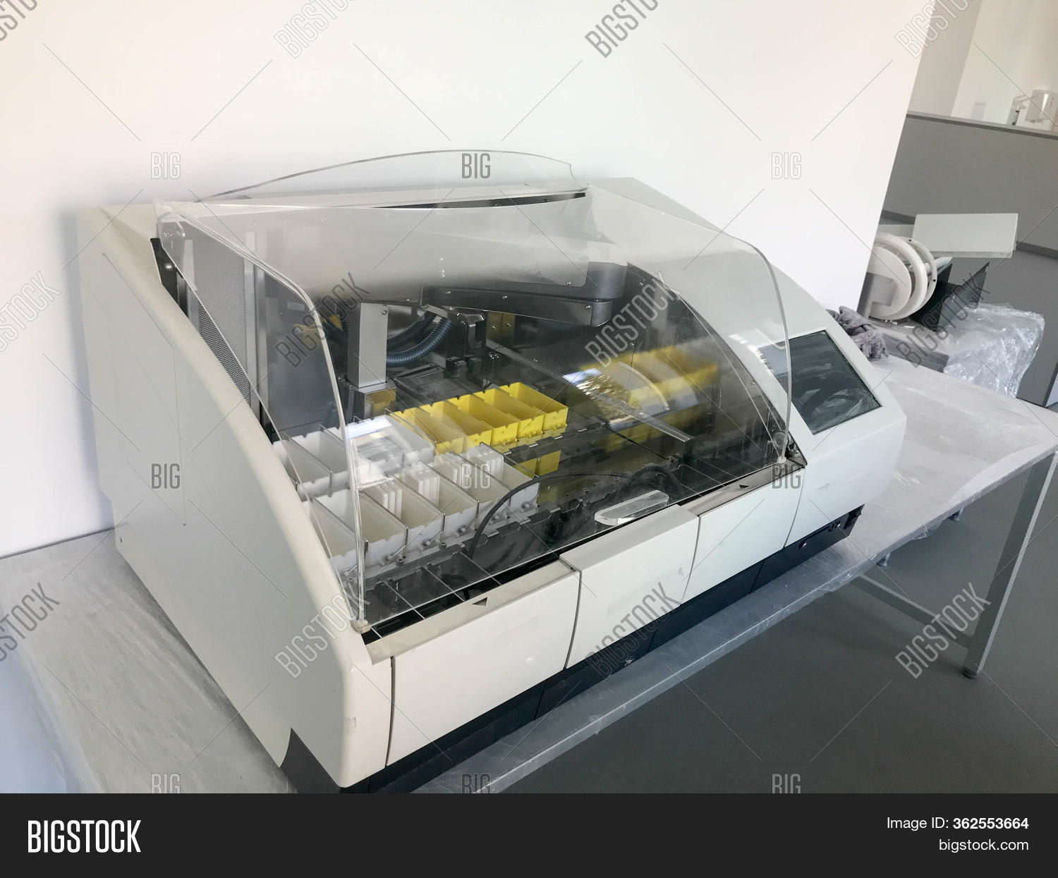 Automatic Apparatus Image & Photo (Free Trial) | Bigstock
