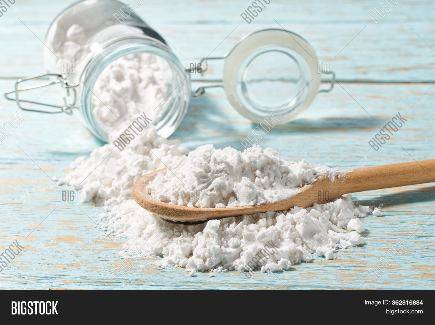 Pour Cornstarch Glass Image & Photo (Free Trial) | Bigstock