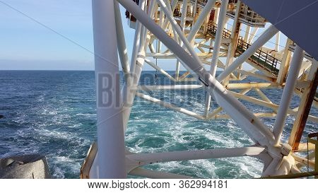Pipe-laying Vessel Image & Photo (Free Trial) | Bigstock