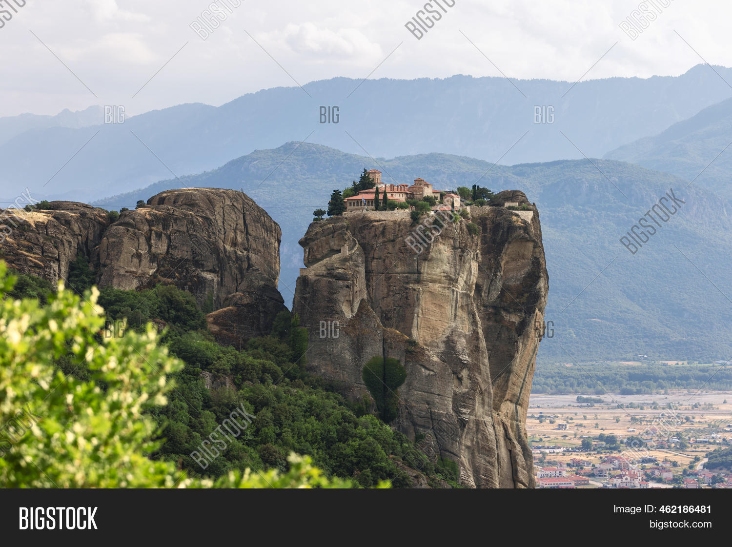 Size This Rock Plateau Image & Photo (Free Trial) | Bigstock