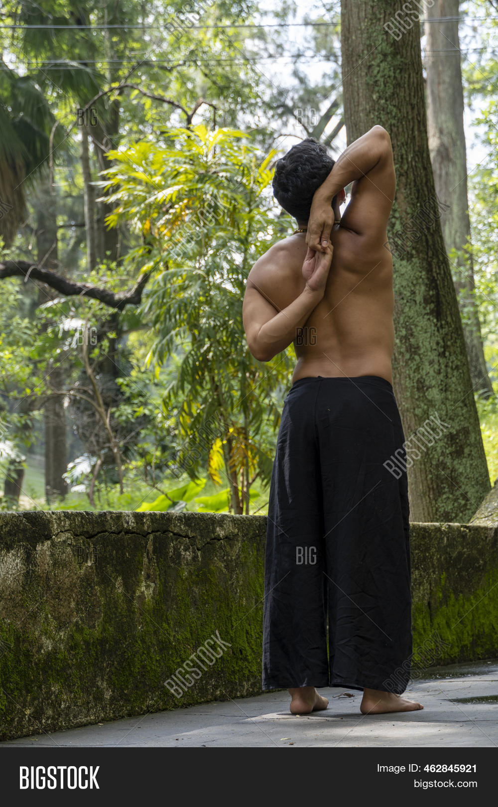 Sound Om Written Image & Photo (Free Trial) | Bigstock