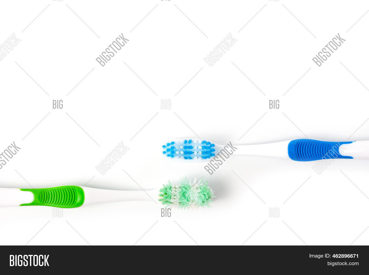 Used New Toothbrushes Image & Photo (Free Trial) | Bigstock