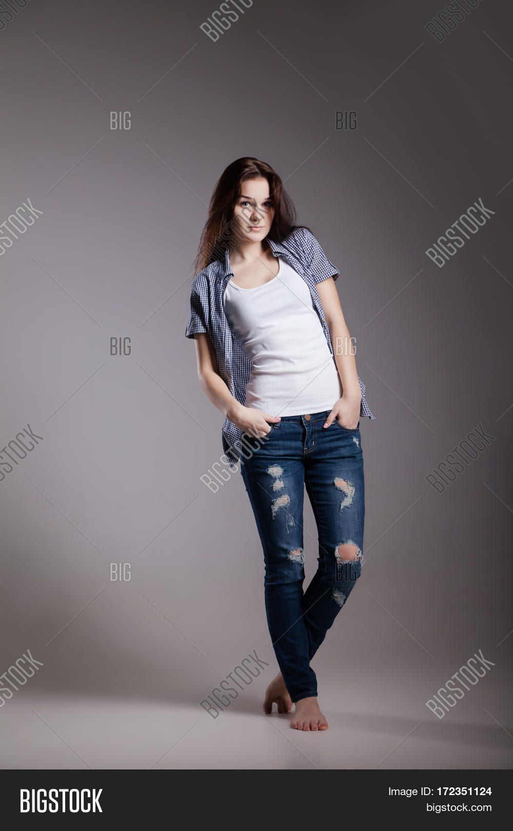 Full Length Portrait Image & Photo (Free Trial) | Bigstock