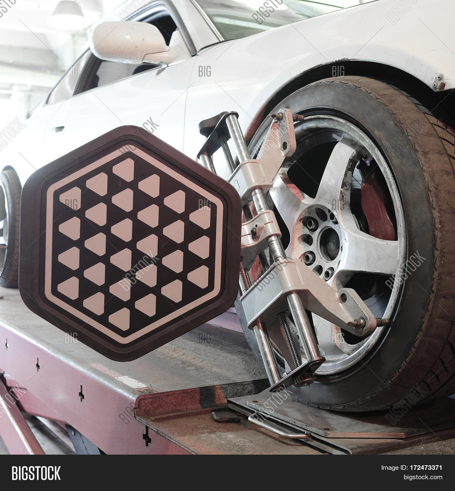 Wheel Alignment Image & Photo (Free Trial) | Bigstock