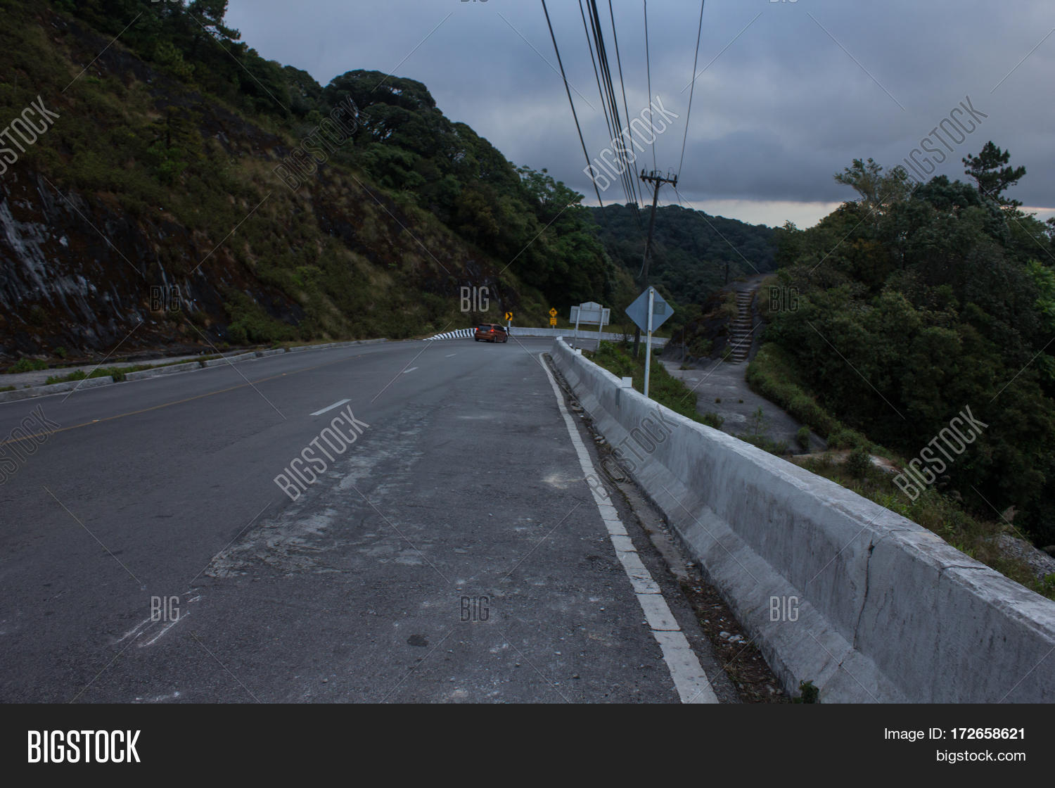 Road Hill Green Grass Image & Photo (Free Trial) | Bigstock