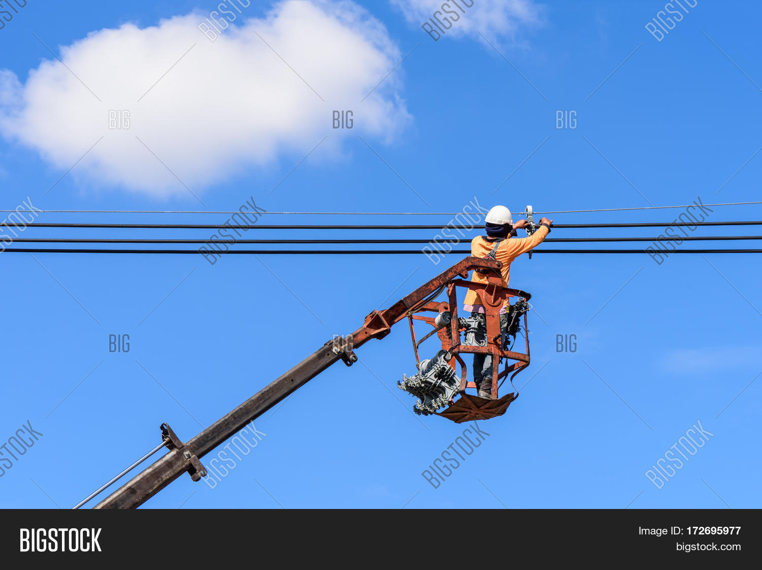Electrician Height Image & Photo (Free Trial) | Bigstock