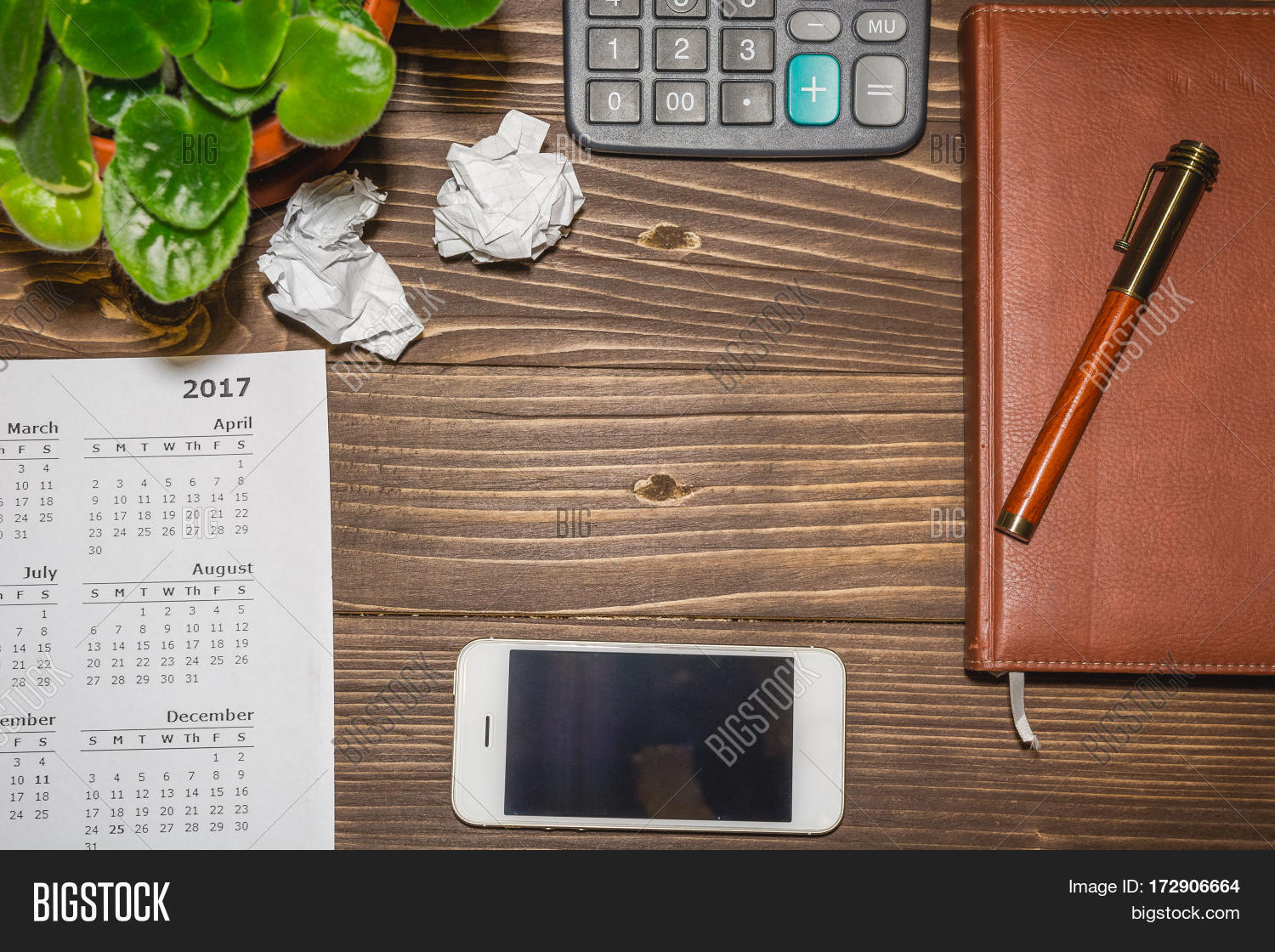 Office Table Notepad, Image & Photo (Free Trial) | Bigstock