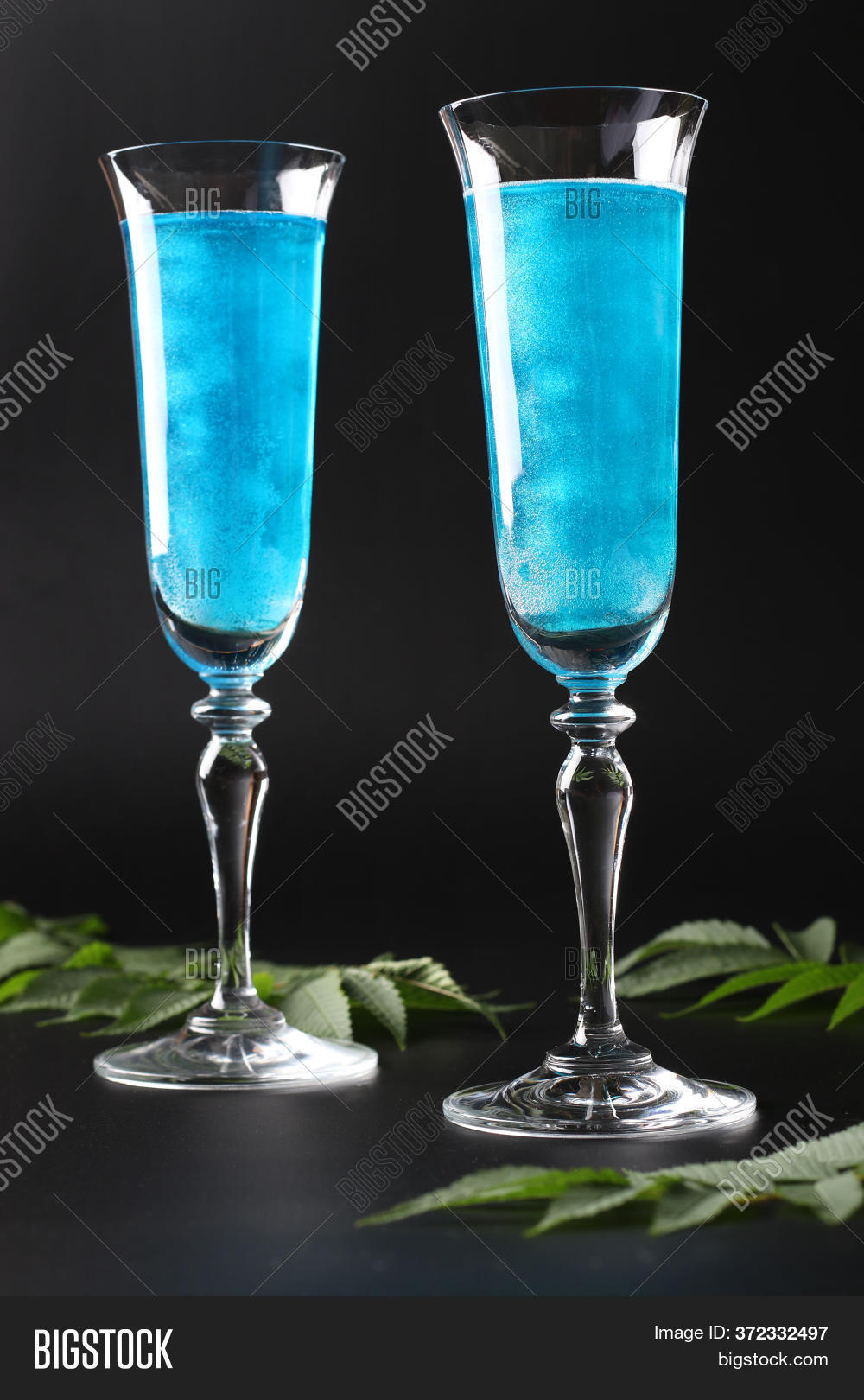 Shimmer Edible Glitter Image & Photo (Free Trial) | Bigstock