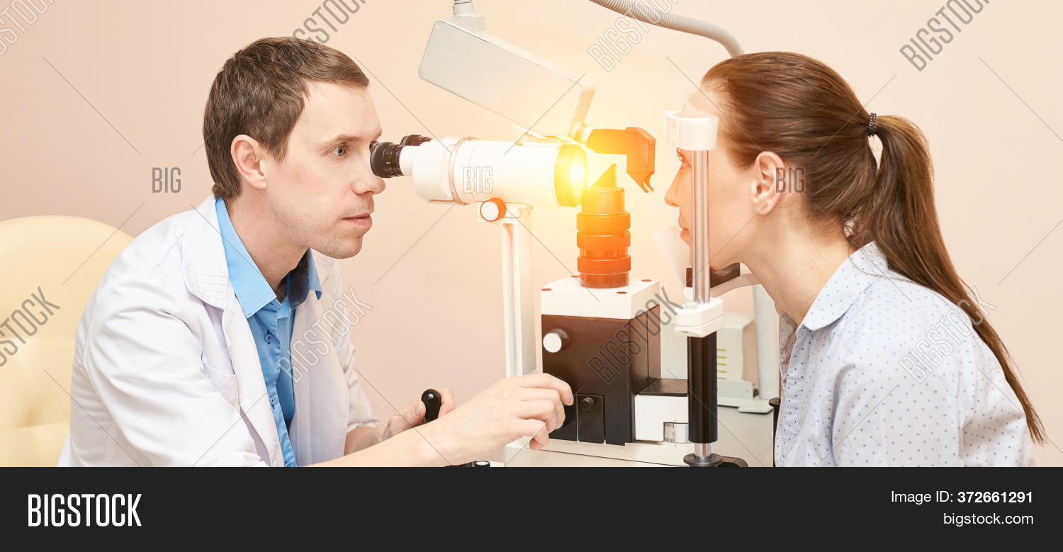 Eye Doctor Exam Image & Photo (Free Trial) | Bigstock
