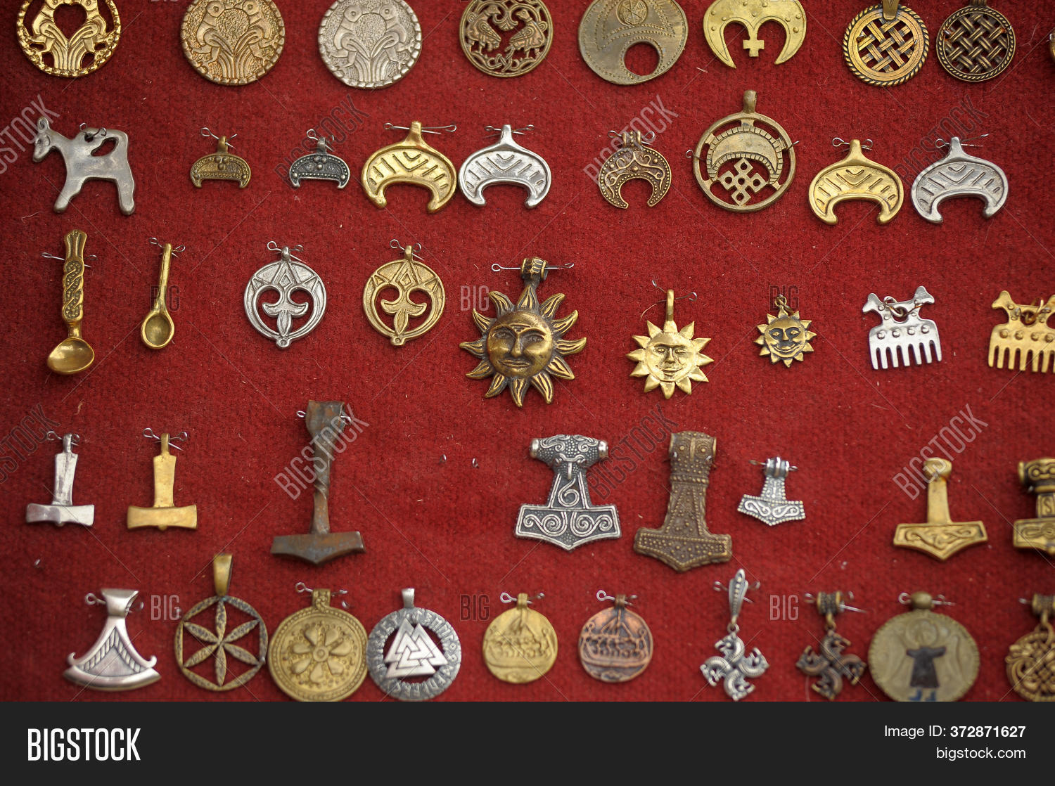 Medieval-style Jewelry Image & Photo (Free Trial) | Bigstock