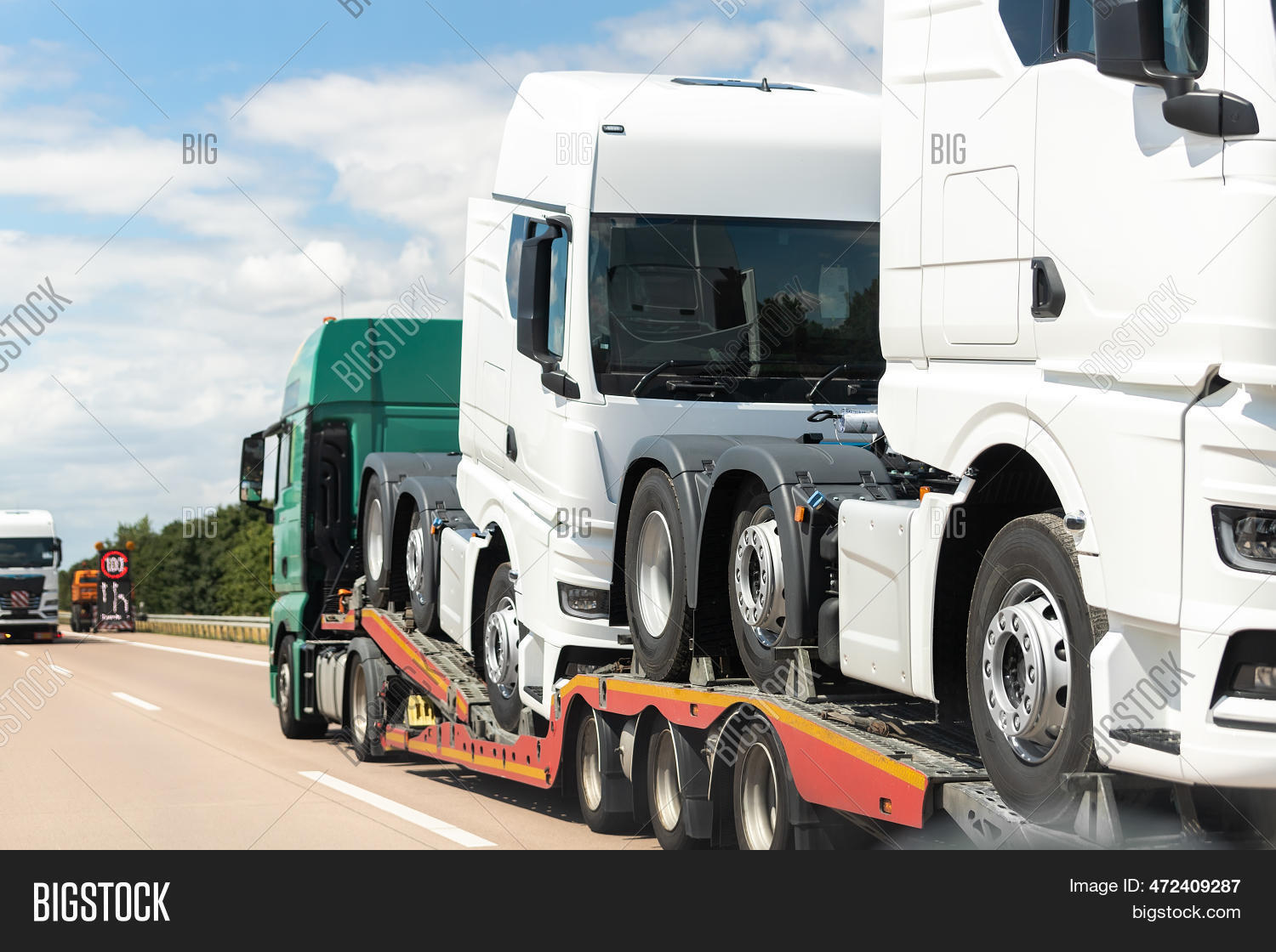 Back View Semi-trailer Image & Photo (Free Trial) | Bigstock
