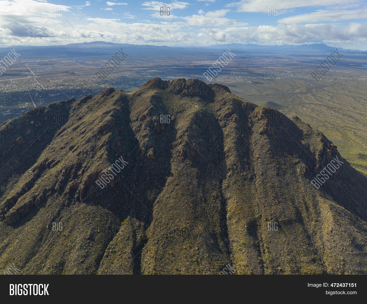 Golden Gate Mountain Image & Photo (Free Trial) | Bigstock