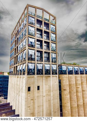 Repurposed Grain Silo Image & Photo (Free Trial) | Bigstock