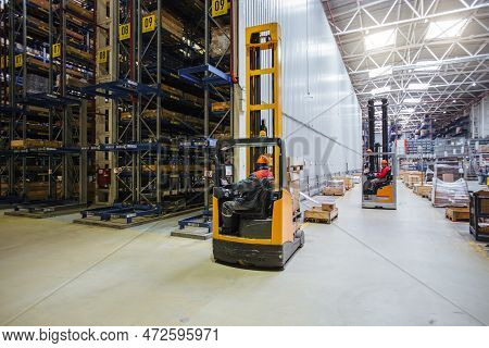 Forklift Loader Modern Image & Photo (Free Trial) | Bigstock