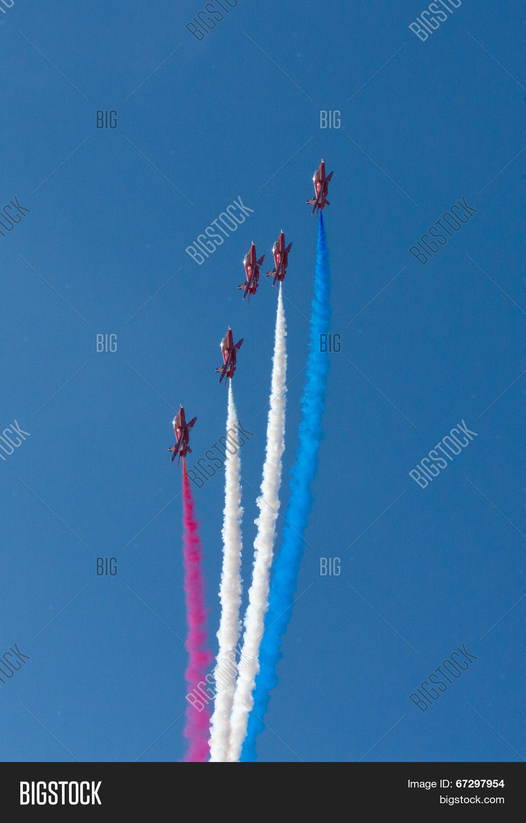 Red Arrows Jet Planes Image & Photo (Free Trial) | Bigstock