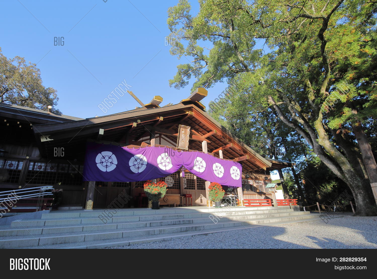 Ise Japan - November Image & Photo (Free Trial) | Bigstock