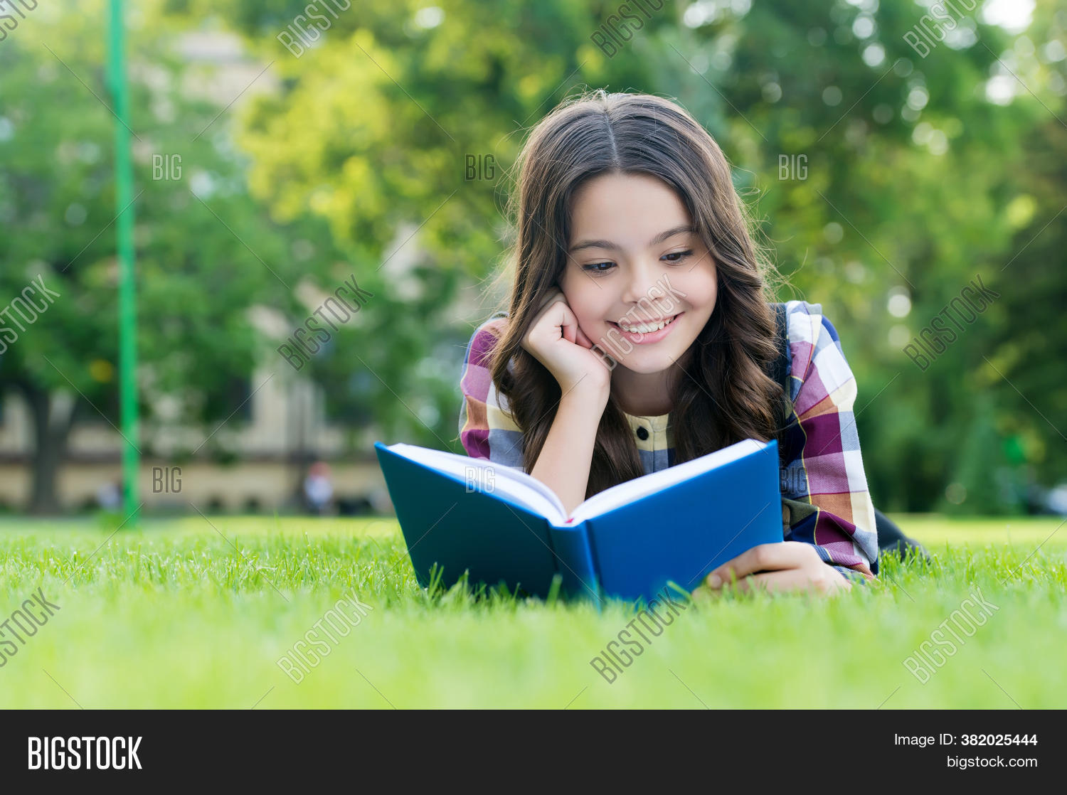 Succeed You Must Read Image & Photo (Free Trial) | Bigstock