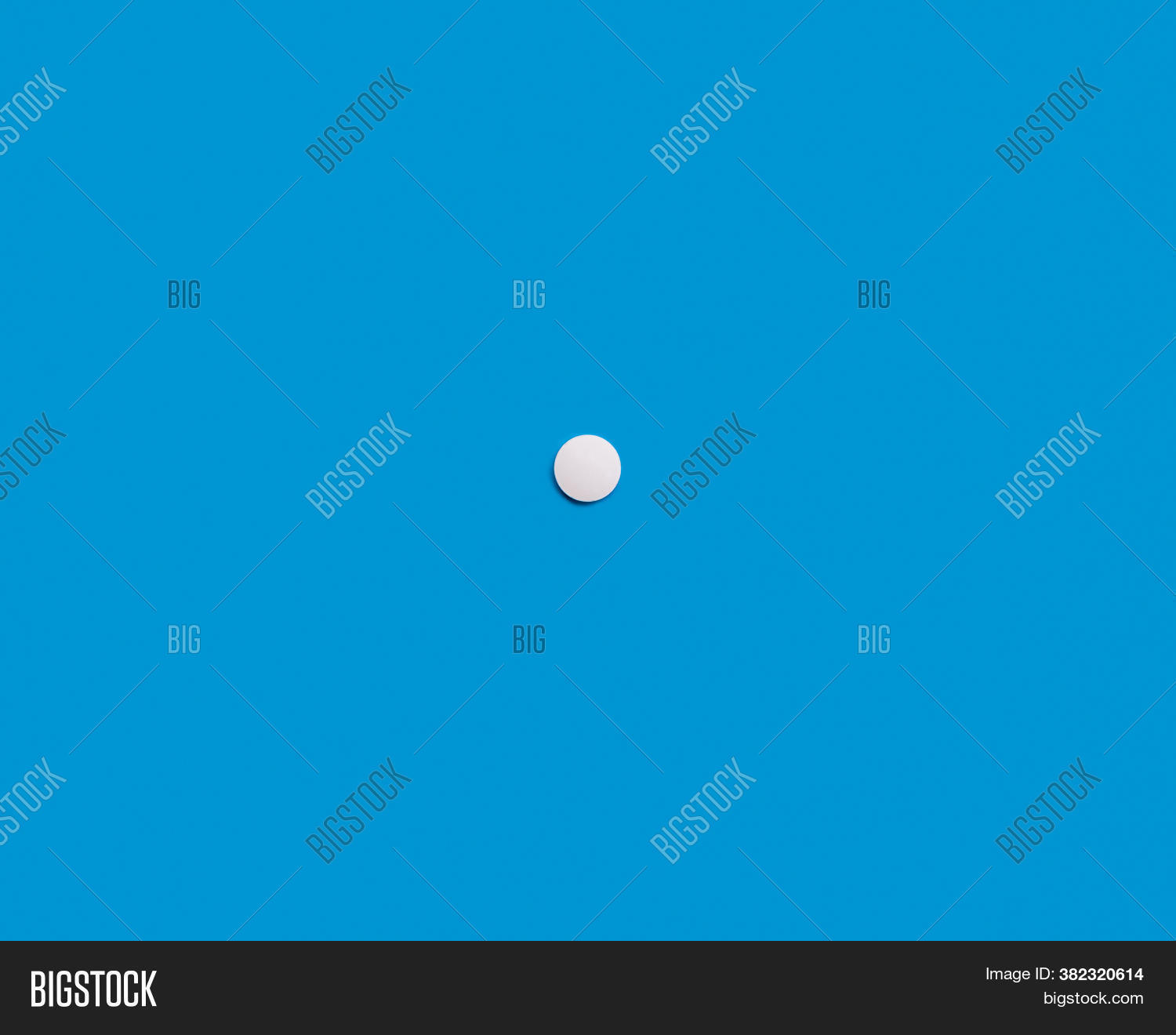 Single White Tablet On Image & Photo (Free Trial) | Bigstock