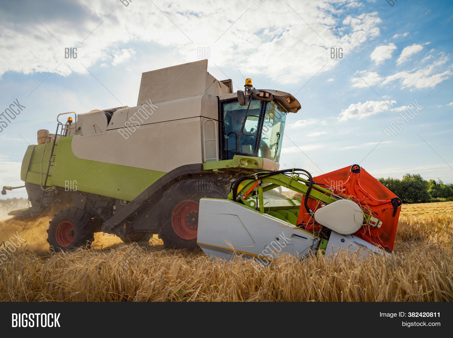 Combine Harvester Image & Photo (Free Trial) | Bigstock