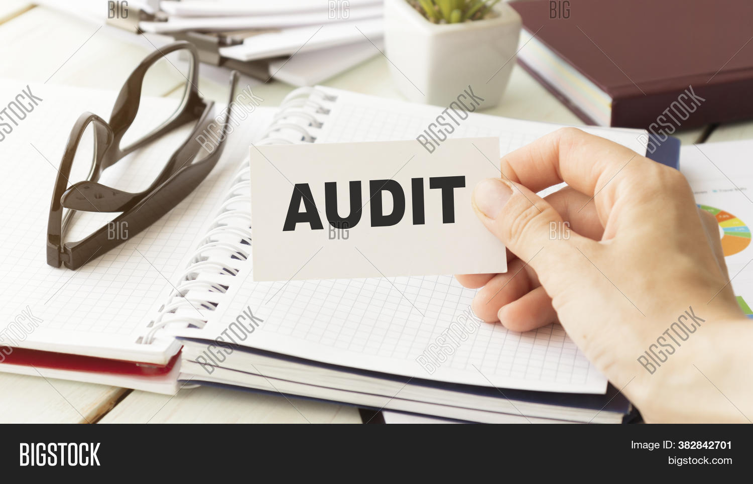 Blank Note Pad Audit Image & Photo (Free Trial) | Bigstock