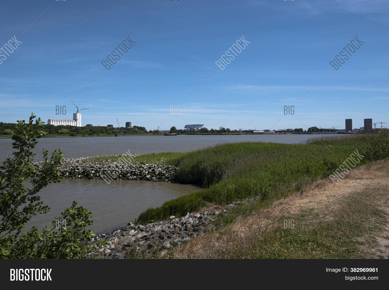 View Left Bank Right Image & Photo (Free Trial) | Bigstock