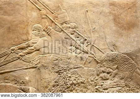 Ancient Sumerian Stone Image & Photo (Free Trial) | Bigstock