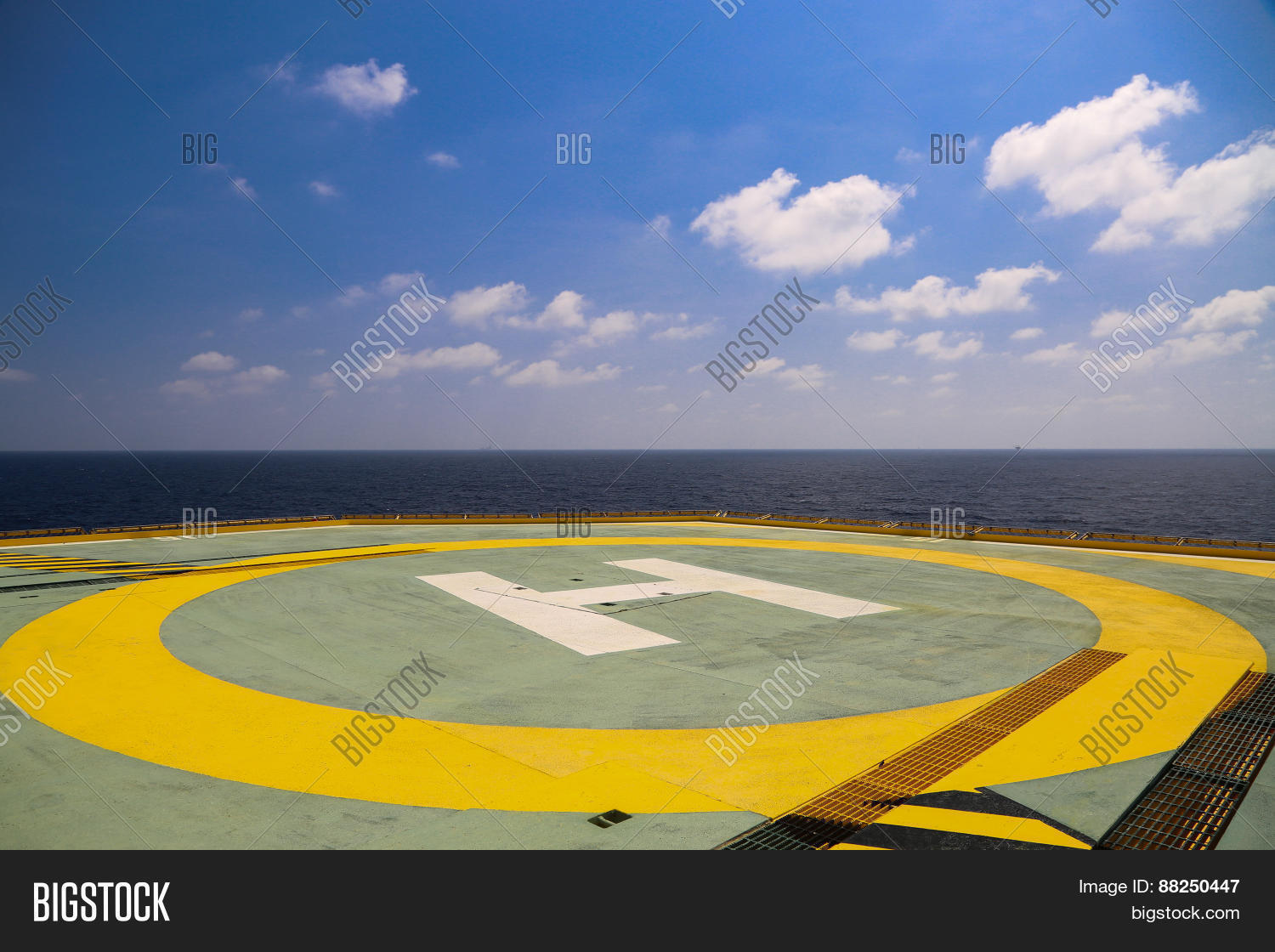Helideck Oil Gas Image & Photo (Free Trial) | Bigstock