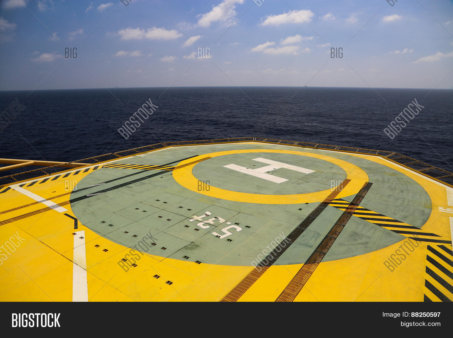 Helideck Oil Gas Image & Photo (Free Trial) | Bigstock