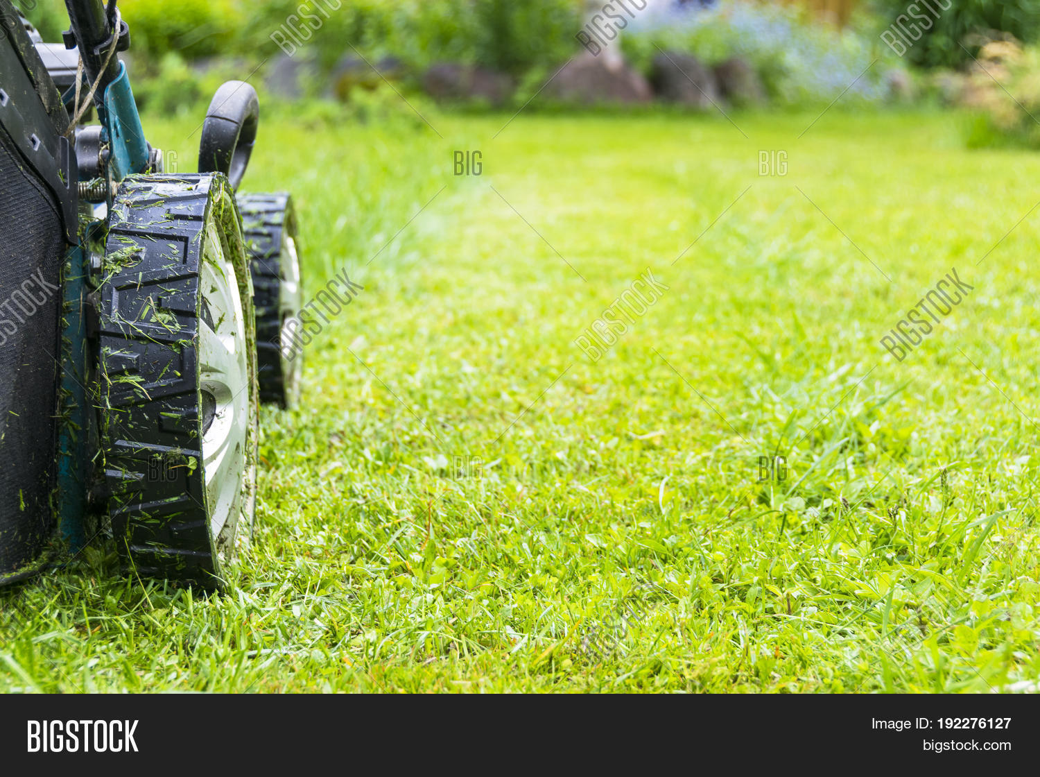 Mowing Lawns Lawn Image & Photo (Free Trial) | Bigstock