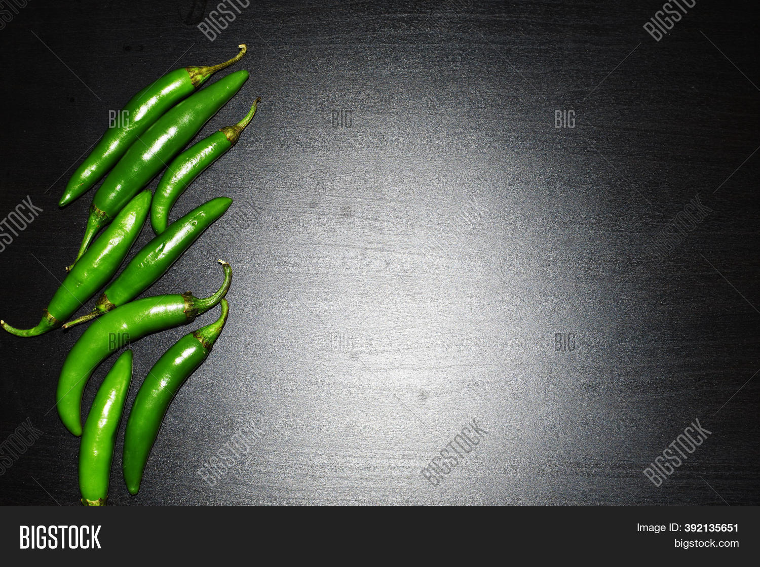 Chile Serrano Serrano Image & Photo (Free Trial) | Bigstock