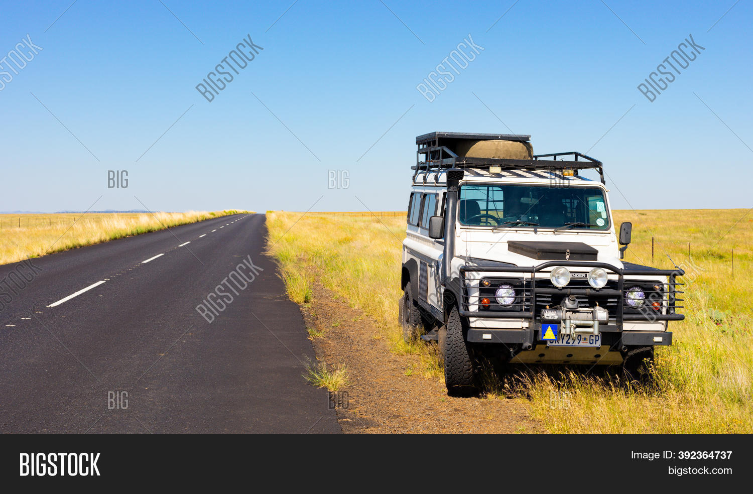 Old Land Rover Image & Photo (Free Trial) | Bigstock