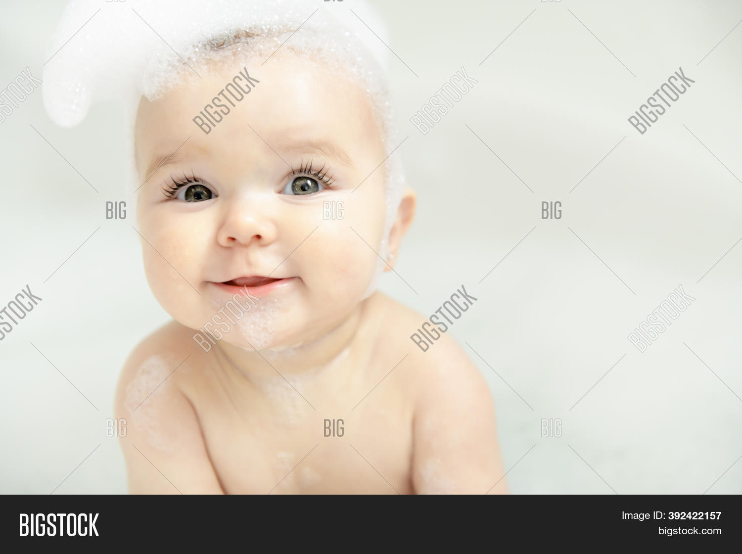 Baby Girl Bathes Bath Image & Photo (Free Trial) | Bigstock