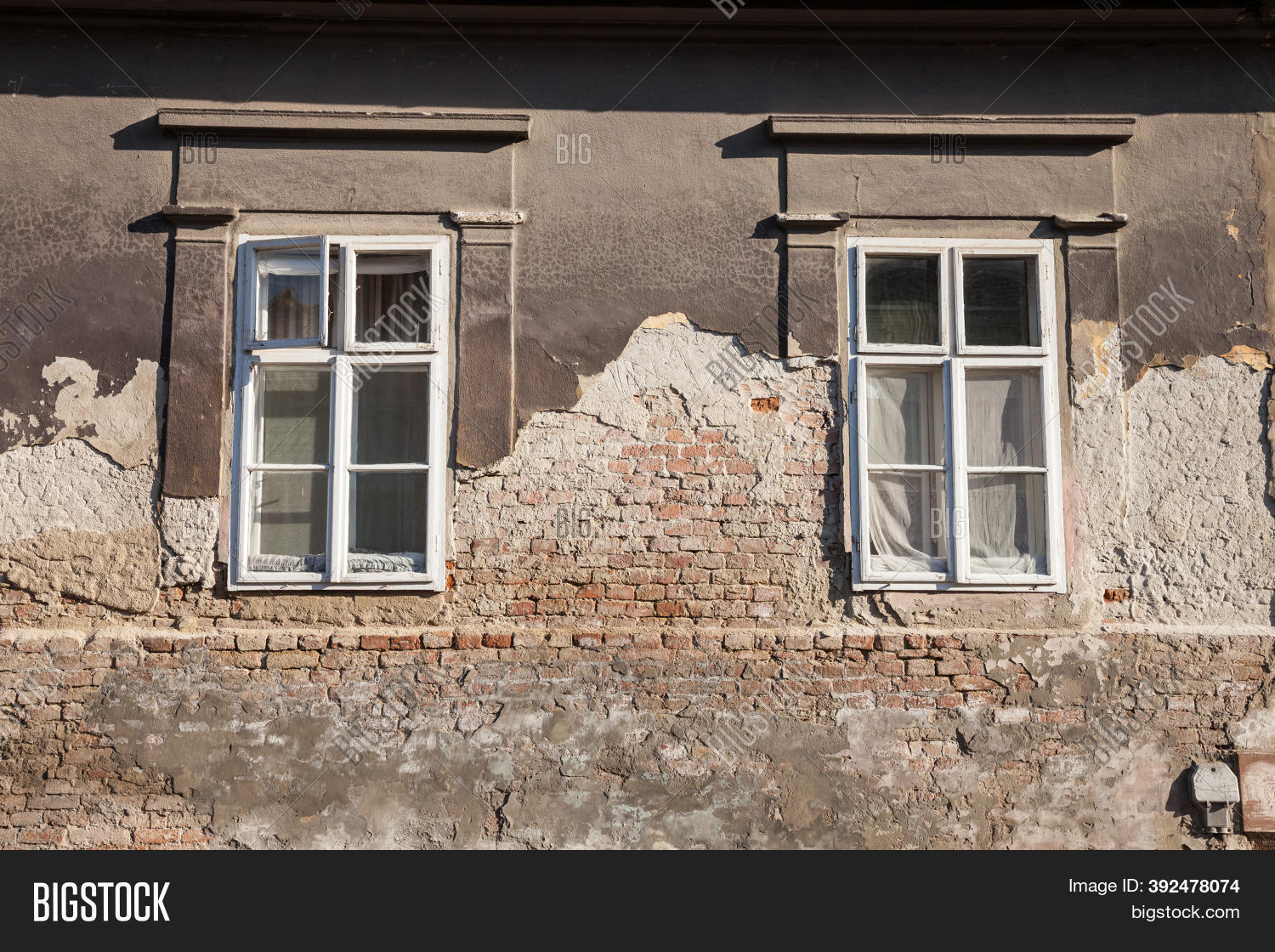 Old Windows White Image & Photo (Free Trial) | Bigstock